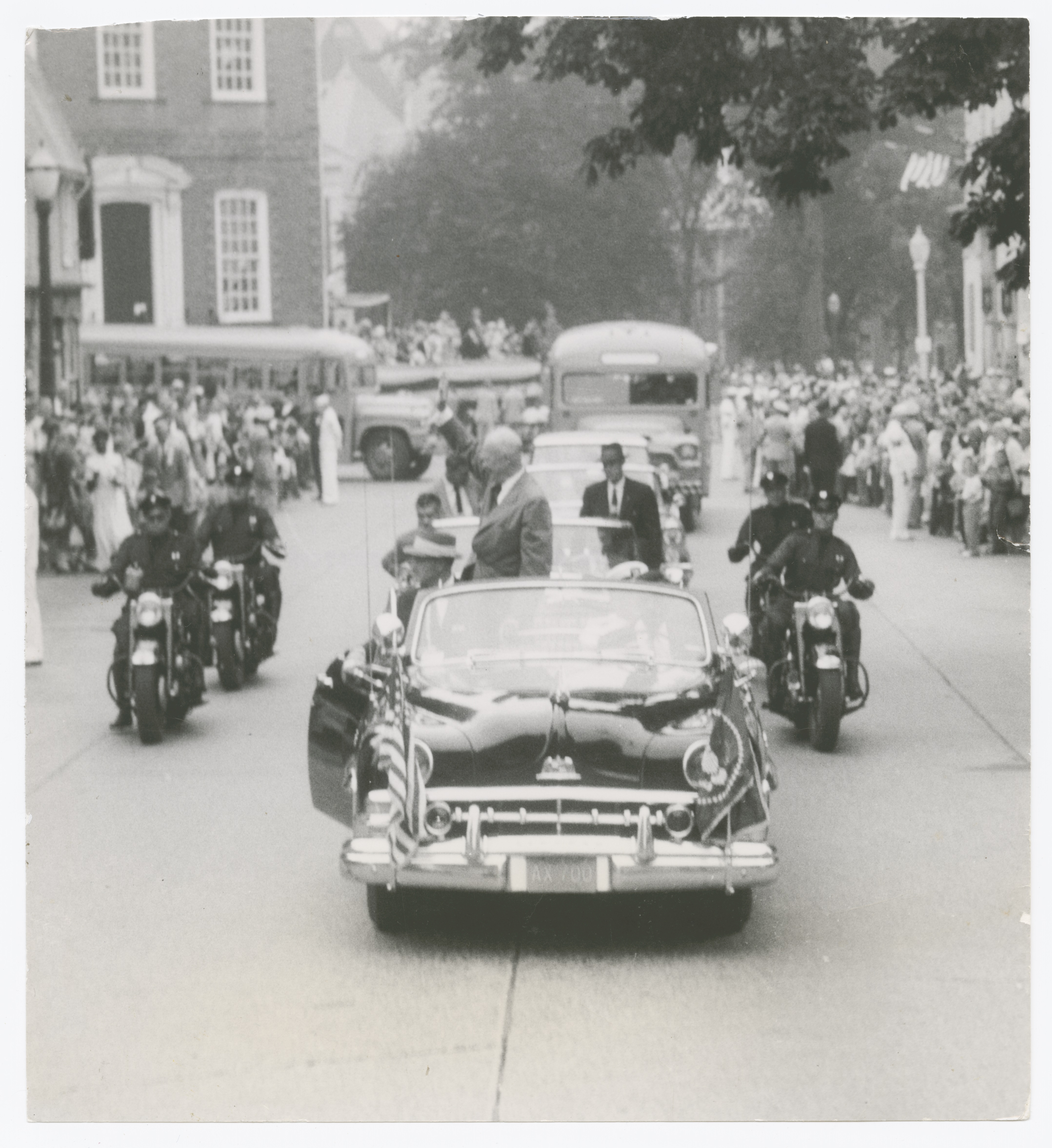 Presidential motorcade through downtown Newport, 1957 | U.S. Naval War ...